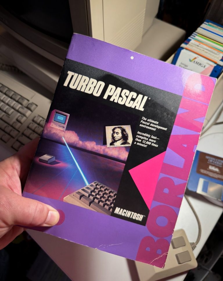 Thinking Back on 'Turbo Pascal' as It Turns 40 - Byte Cellar